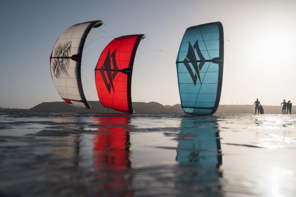 Kite 2024 NAISH Pivot Limited Edition