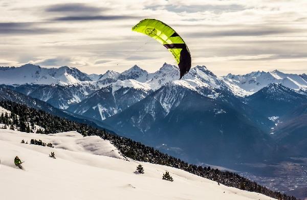 Nový single skin kite Flysurfer Peak3